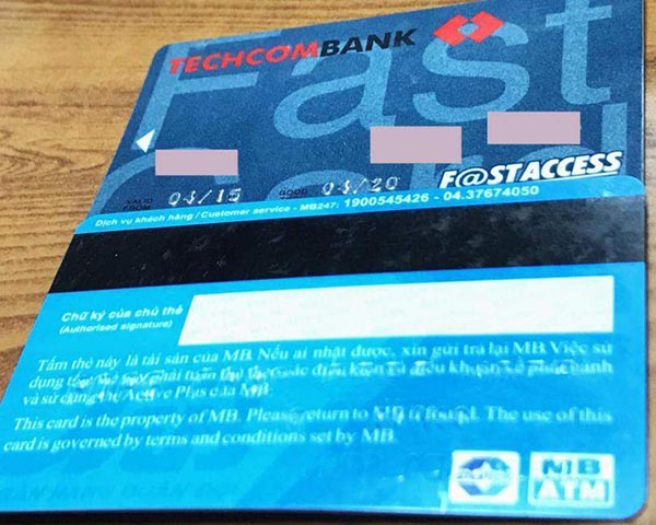 Hướng dẫn cách làm thẻ ATM Techcombank cho người mới